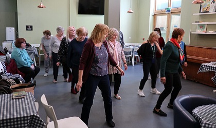 Line up to get Fit + Well | Ashford Place